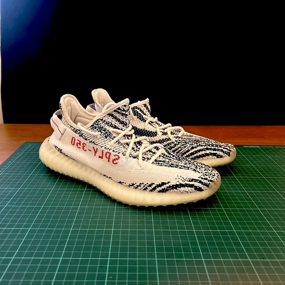 Yeezy | Shoes | Very Good Condition Slightly Yellowing On Bottom No Box ...